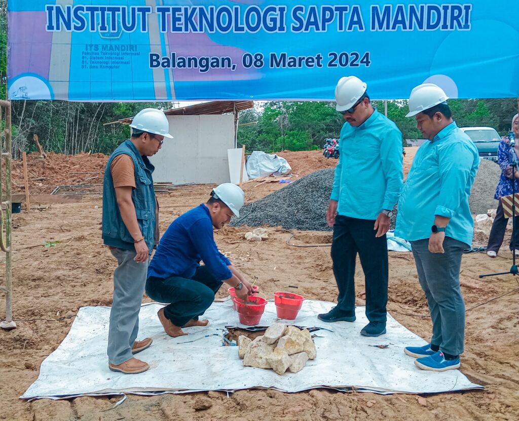 Yayasan Sapta Bakti Pendidikan Letakan Batu Pertama Pembangunan Gedung ...
